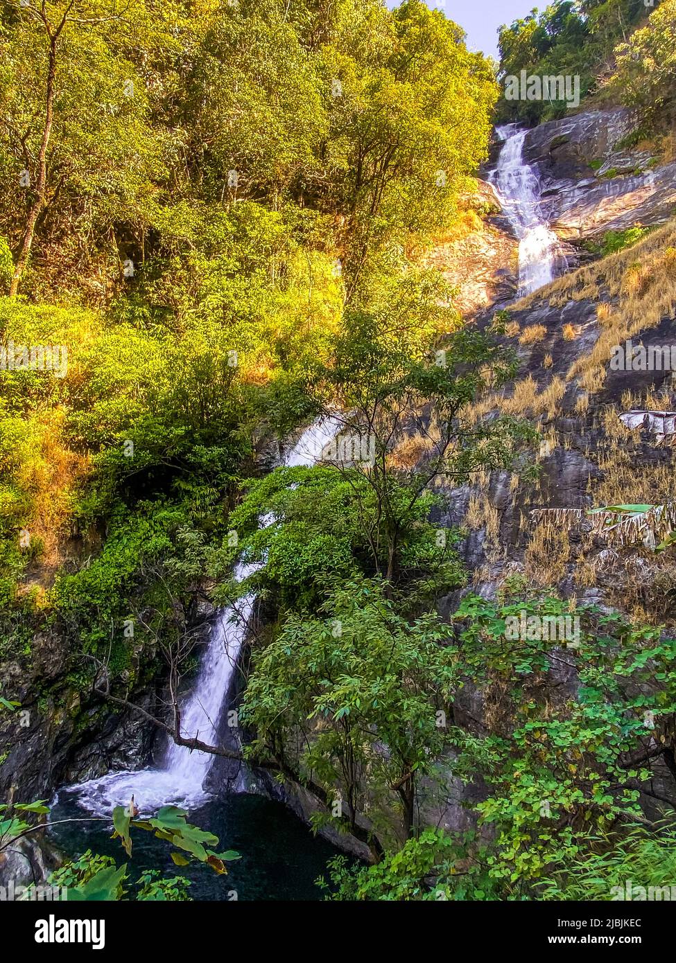 Mae pan hi-res stock photography and images - Alamy