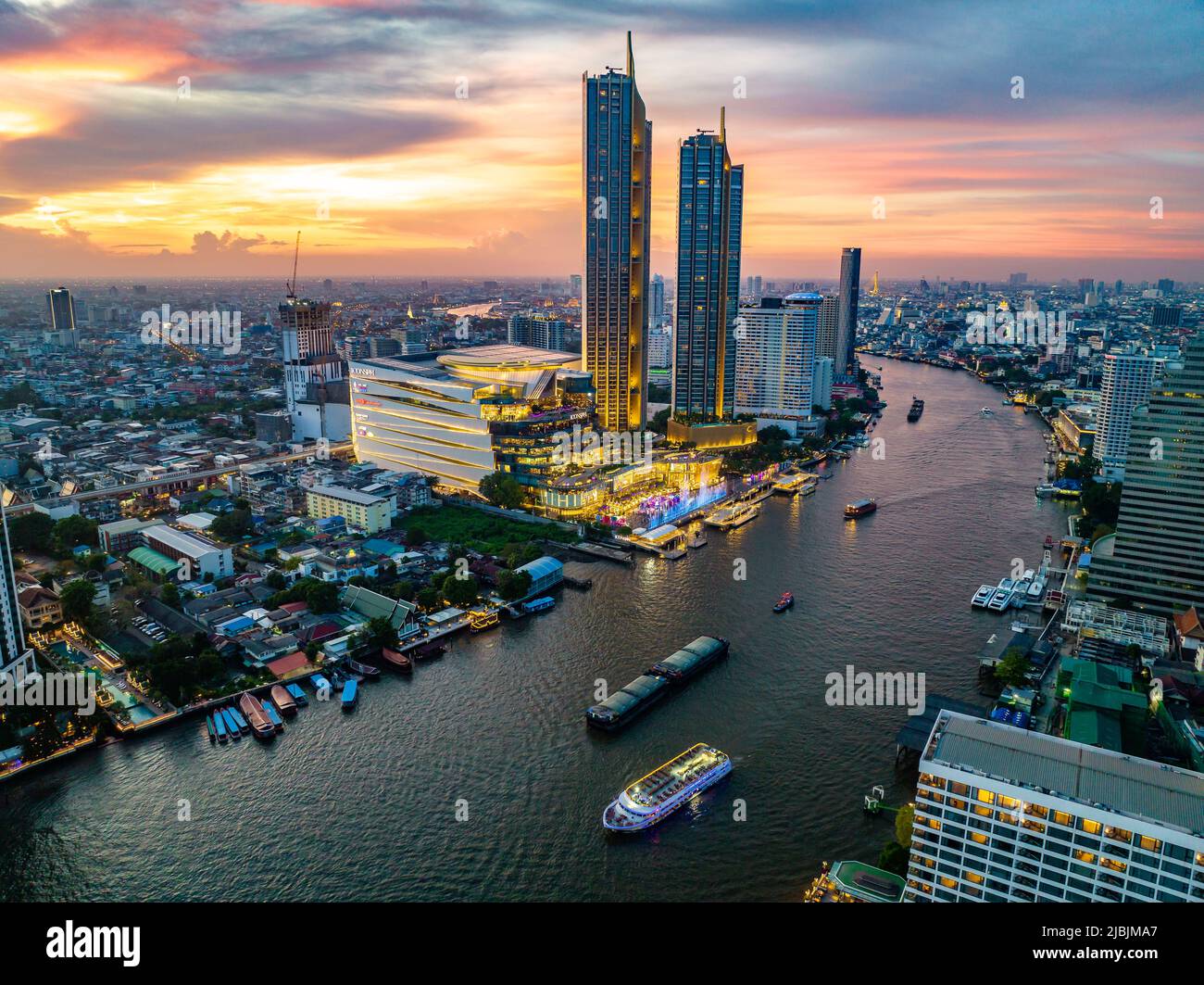 Aerial view of Icon Siam water front building in downtown Bangkok ...