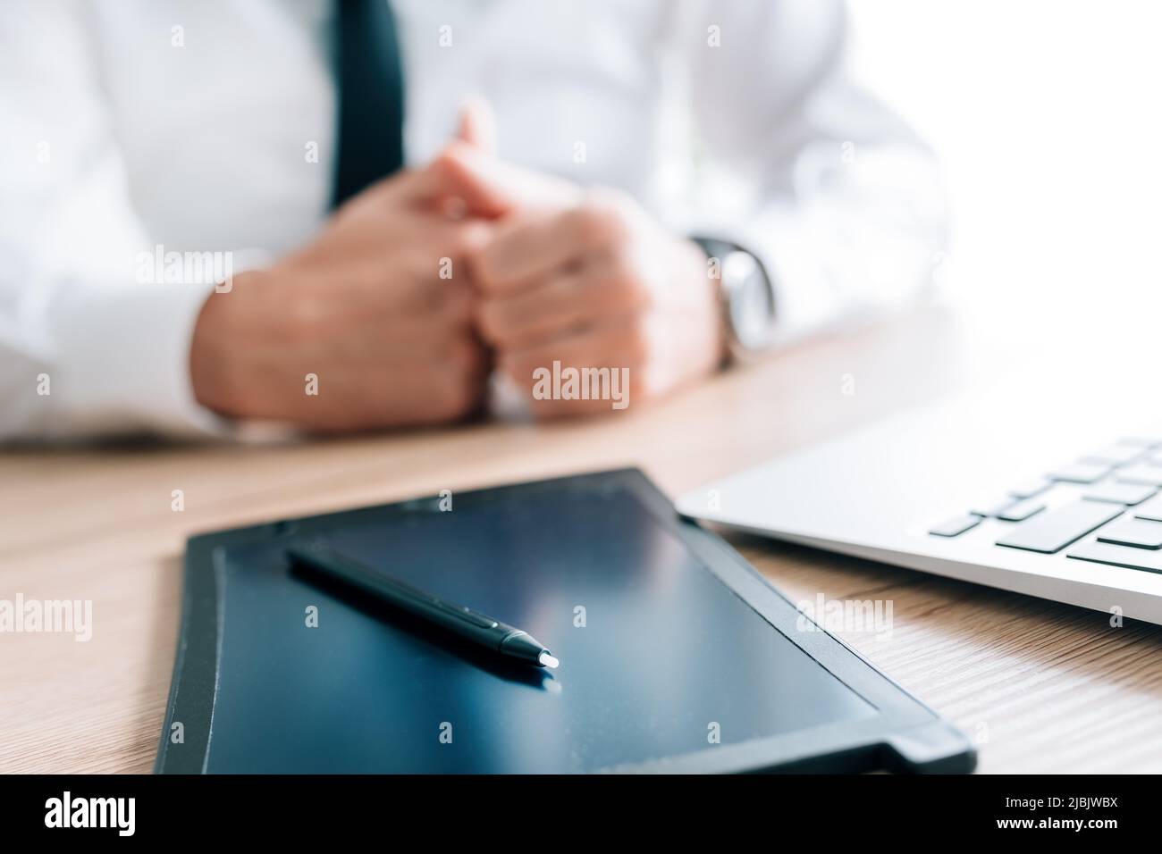 Bank signature hi-res stock photography and images - Alamy