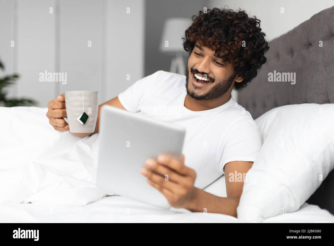 Indian man drinking tea hi-res stock photography and images - Alamy