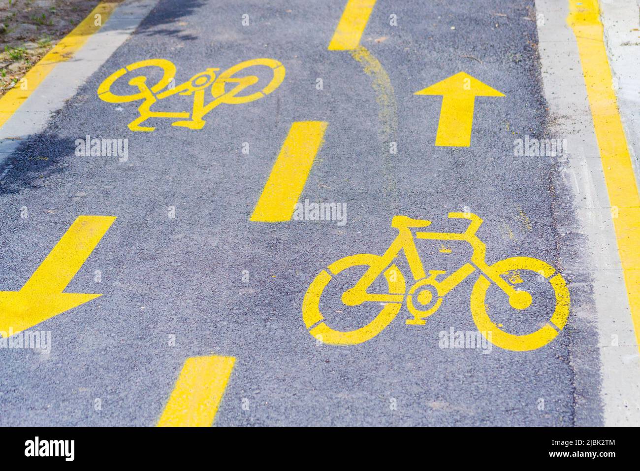 Bike lane in Varna city,BulgariaBike lanes or cycle lanes are types of ...