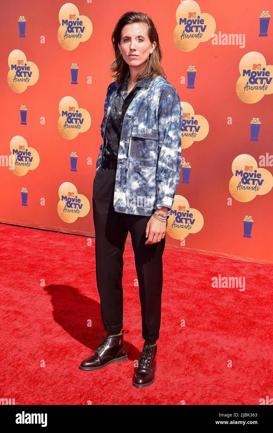 E.R. Fightmaster attends the 2022 MTV Movie and TV Awards at Barker ...