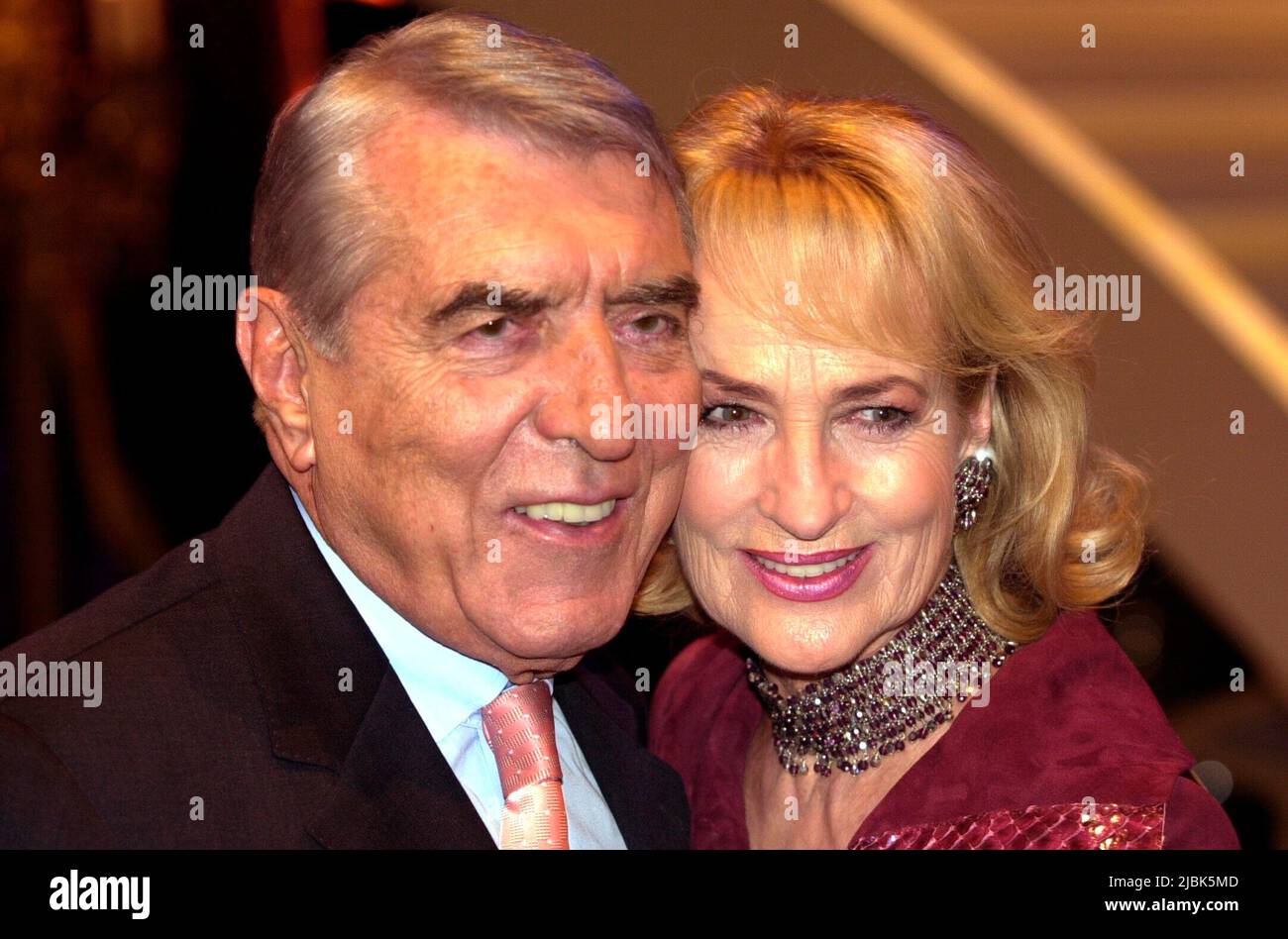 Munich, Deutschland. 23rd Nov, 2003. ARCHIVE PHOTO: Helmut ZILK would ...