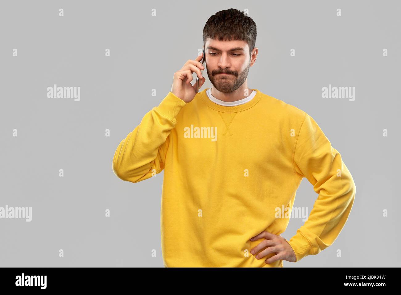 Puzzled young man hi-res stock photography and images - Alamy