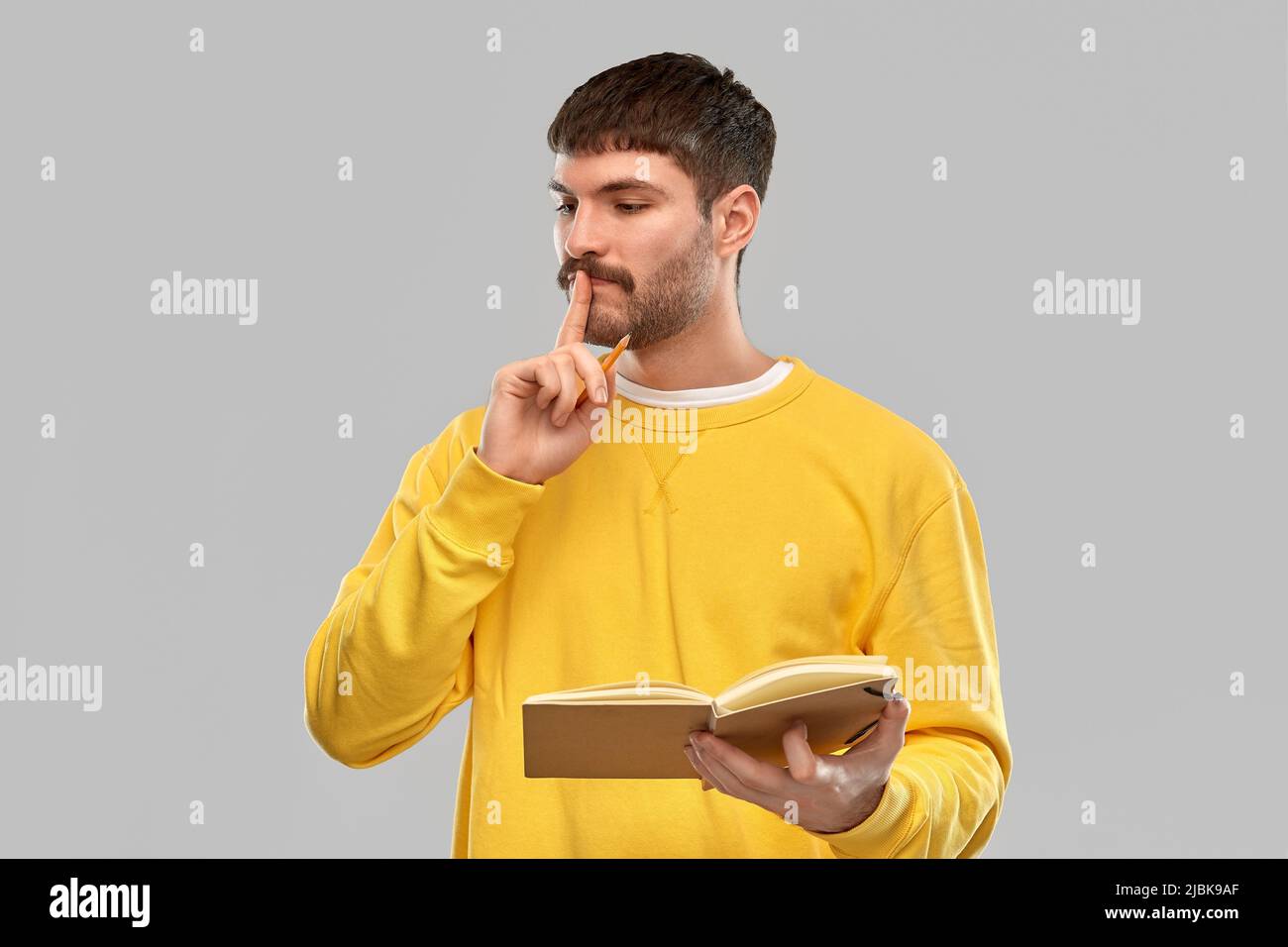Man diary hi-res stock photography and images - Alamy