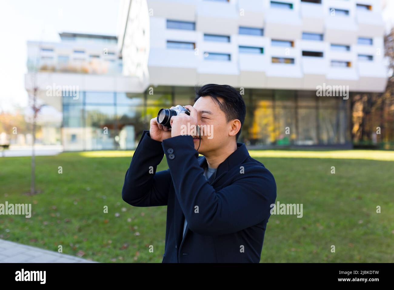Famous photographer shooting hi-res stock photography and images - Alamy