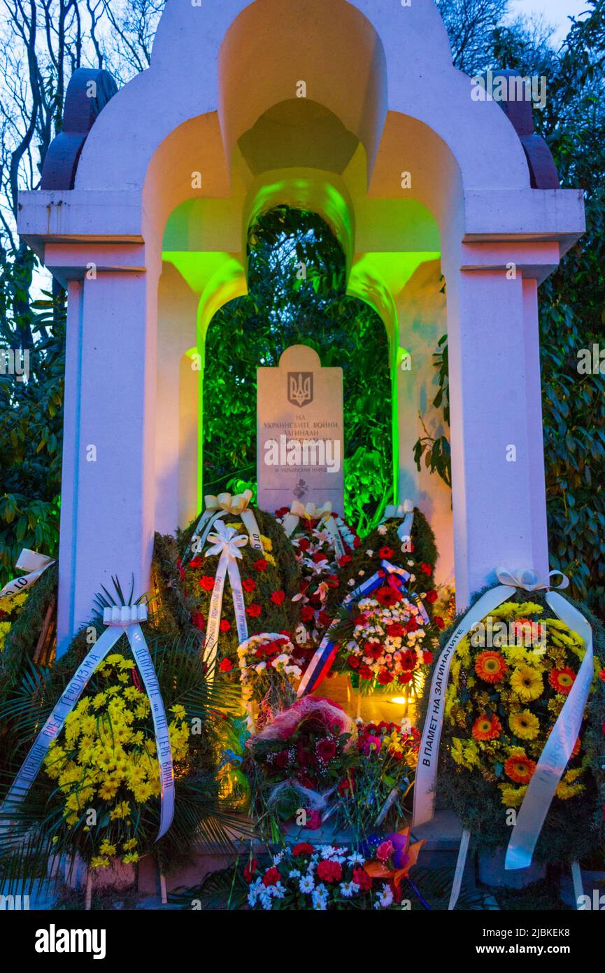 flower wreaths on the monument of Ukrainian soldiers who died for the ...