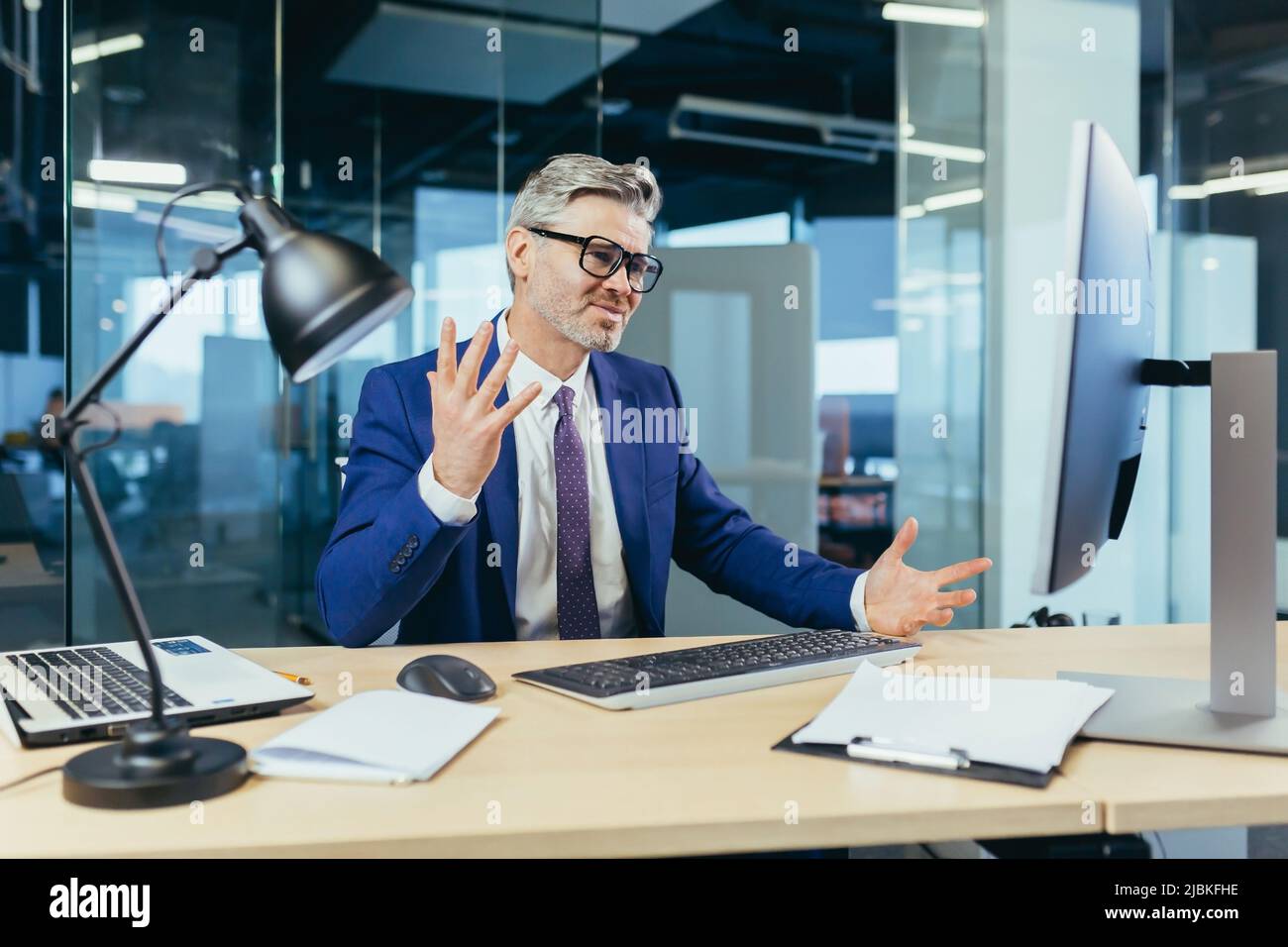 Boss monitor hi-res stock photography and images - Alamy