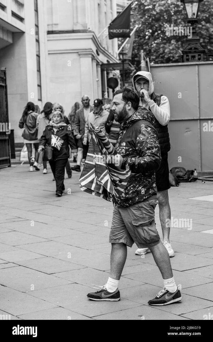 British kings guards in Black and White Stock Photos & Images - Alamy