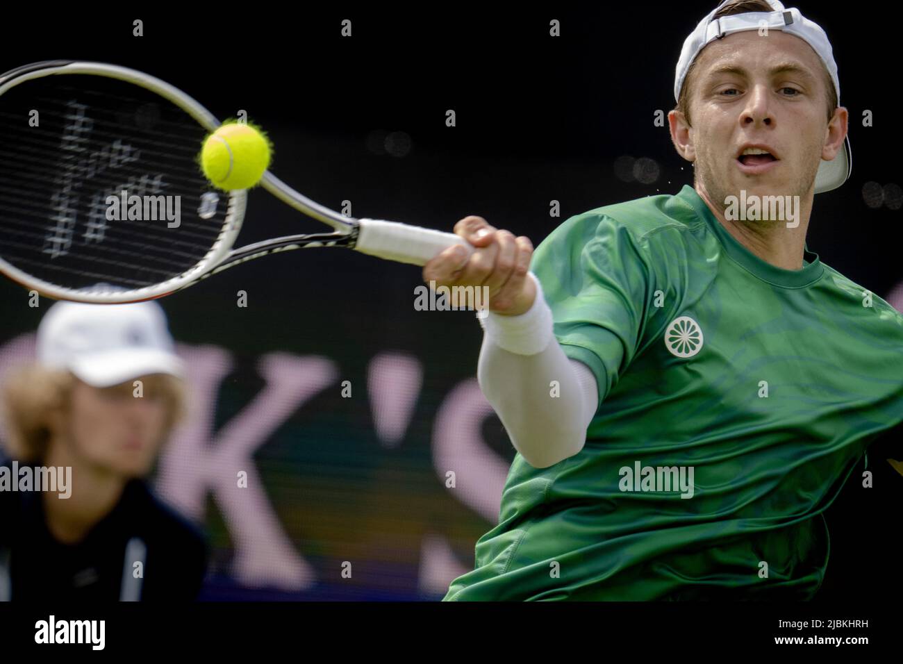 ROSMALEN - Tennis player Tallon Groet at the international tennis ...