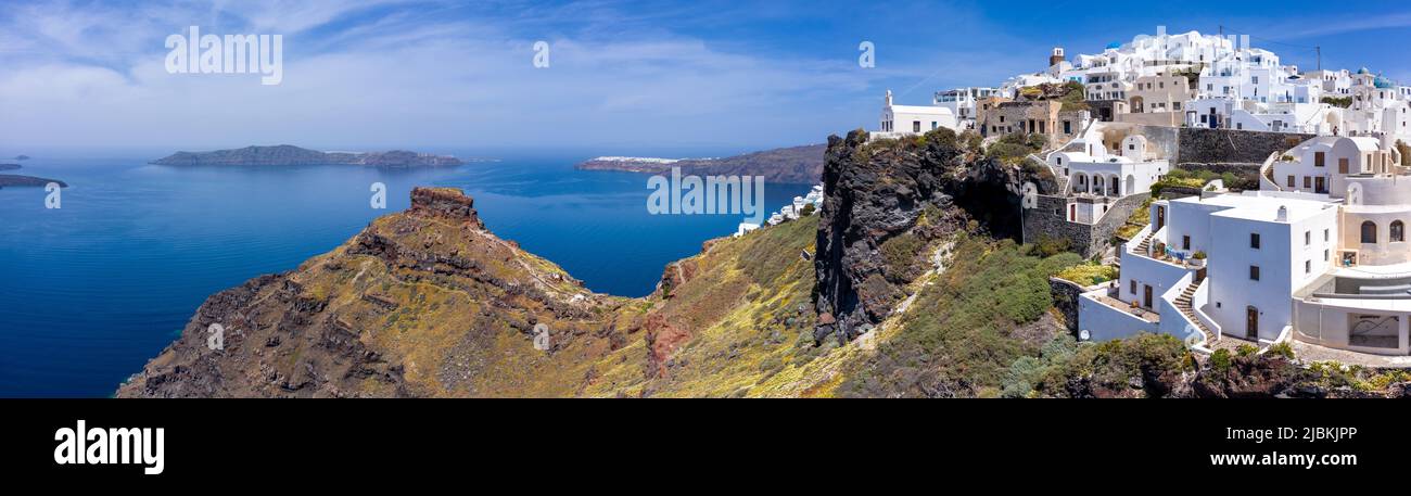 Fira town, with view of caldera, volcano and cruise ships, Santorini ...