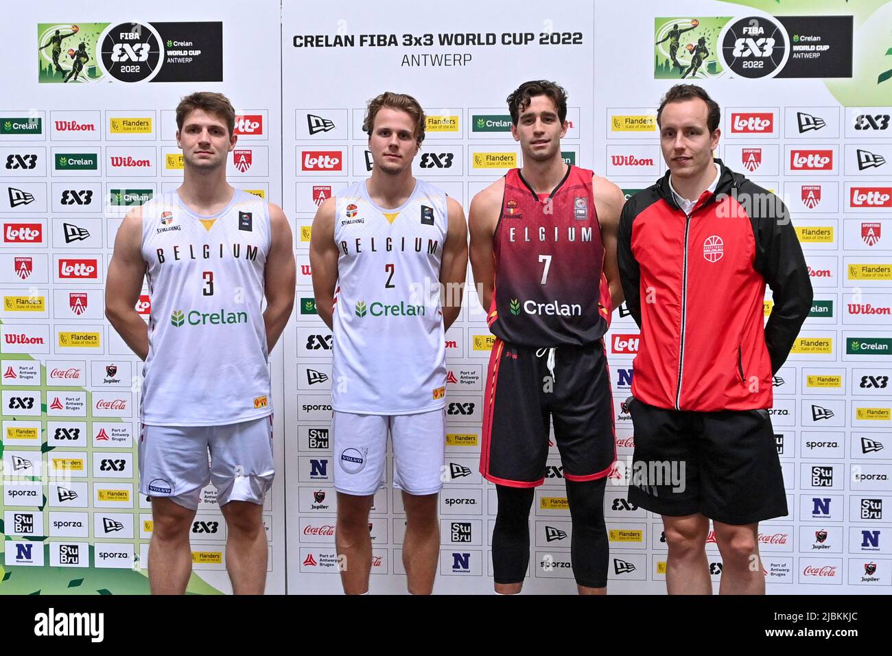 Bryan De Valck, Thibaut Vervoort , Rafael Bogaerts and Nick Celis ...