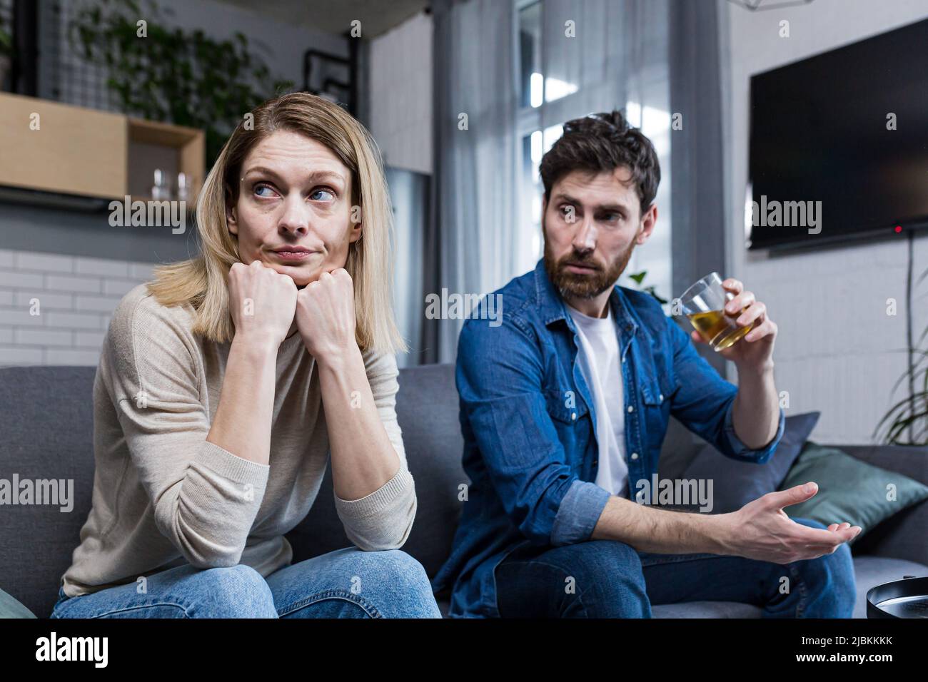 Young family falls apart, depressed woman because of alcoholic husband ...