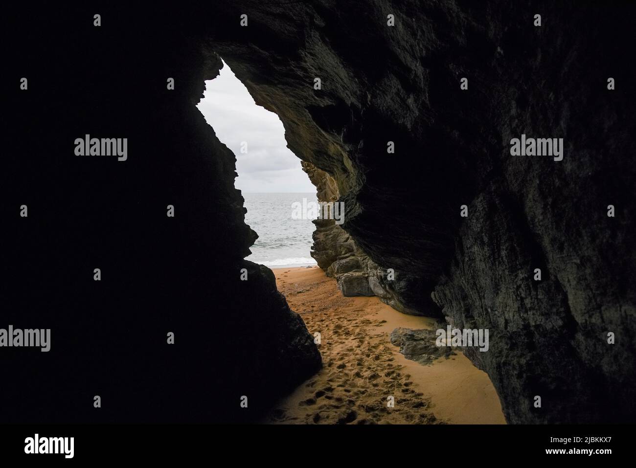 Exit from cave underground hi-res stock photography and images - Alamy