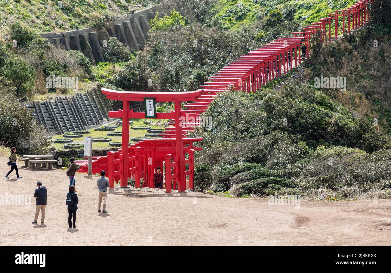Tori gates, Motonosumi Shrine, Nagato, Japan Stock Photo - Alamy