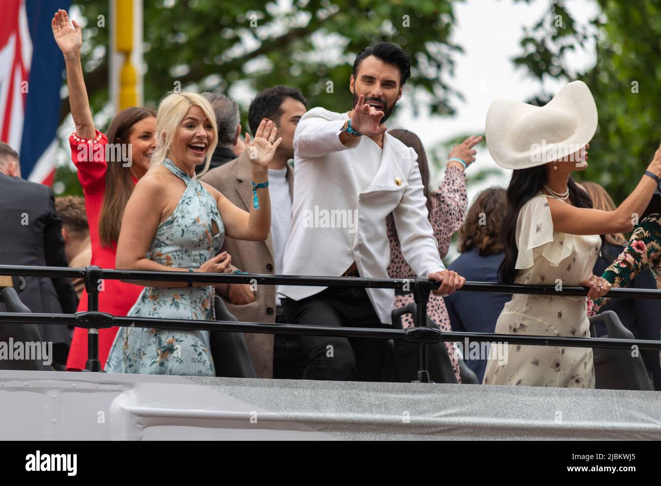 Celebrities on open top bus at the Queen's Platinum Jubilee Pageant ...