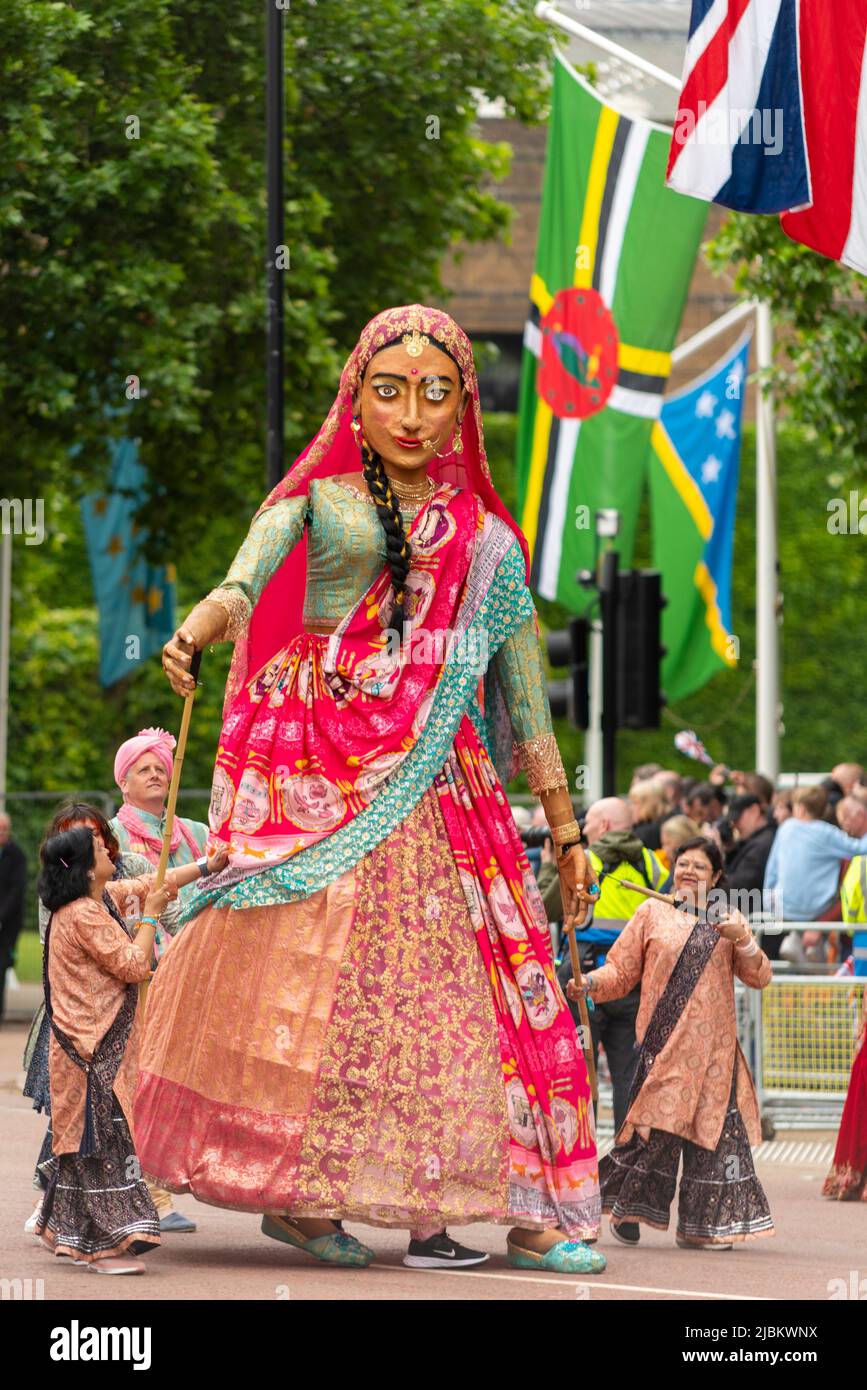Large Indian puppet figures at the Queen's Platinum Jubilee Pageant ...