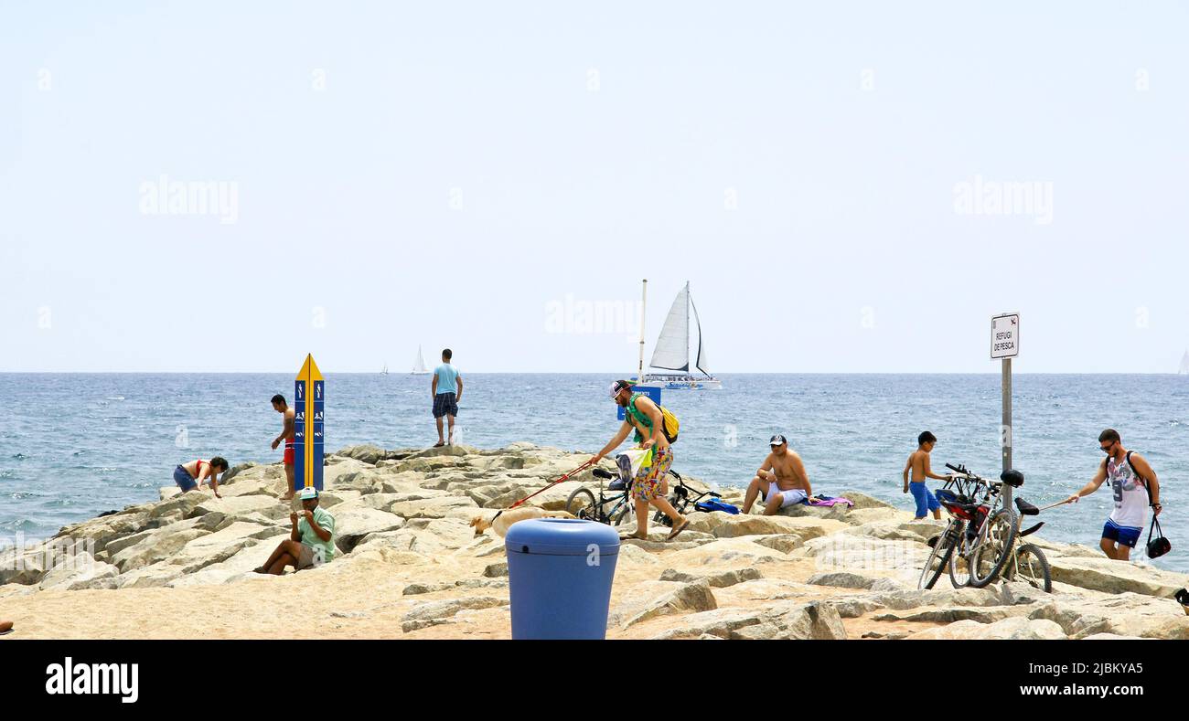 Rompeolas y playa hi-res stock photography and images - Alamy