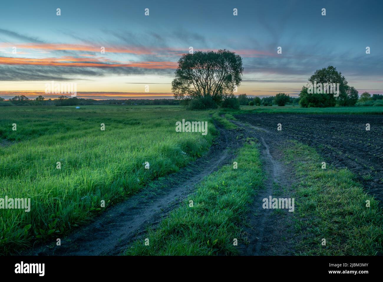 Rural evening hi-res stock photography and images - Alamy