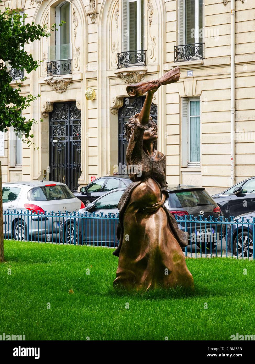 Solitude statue, emblematic heroine in the fight against slavery in ...