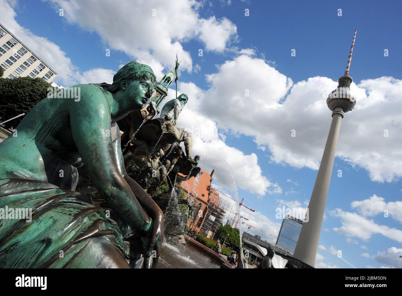 Neptunbrunnen , Neptune fountain, Berlin Stock Photo - Alamy