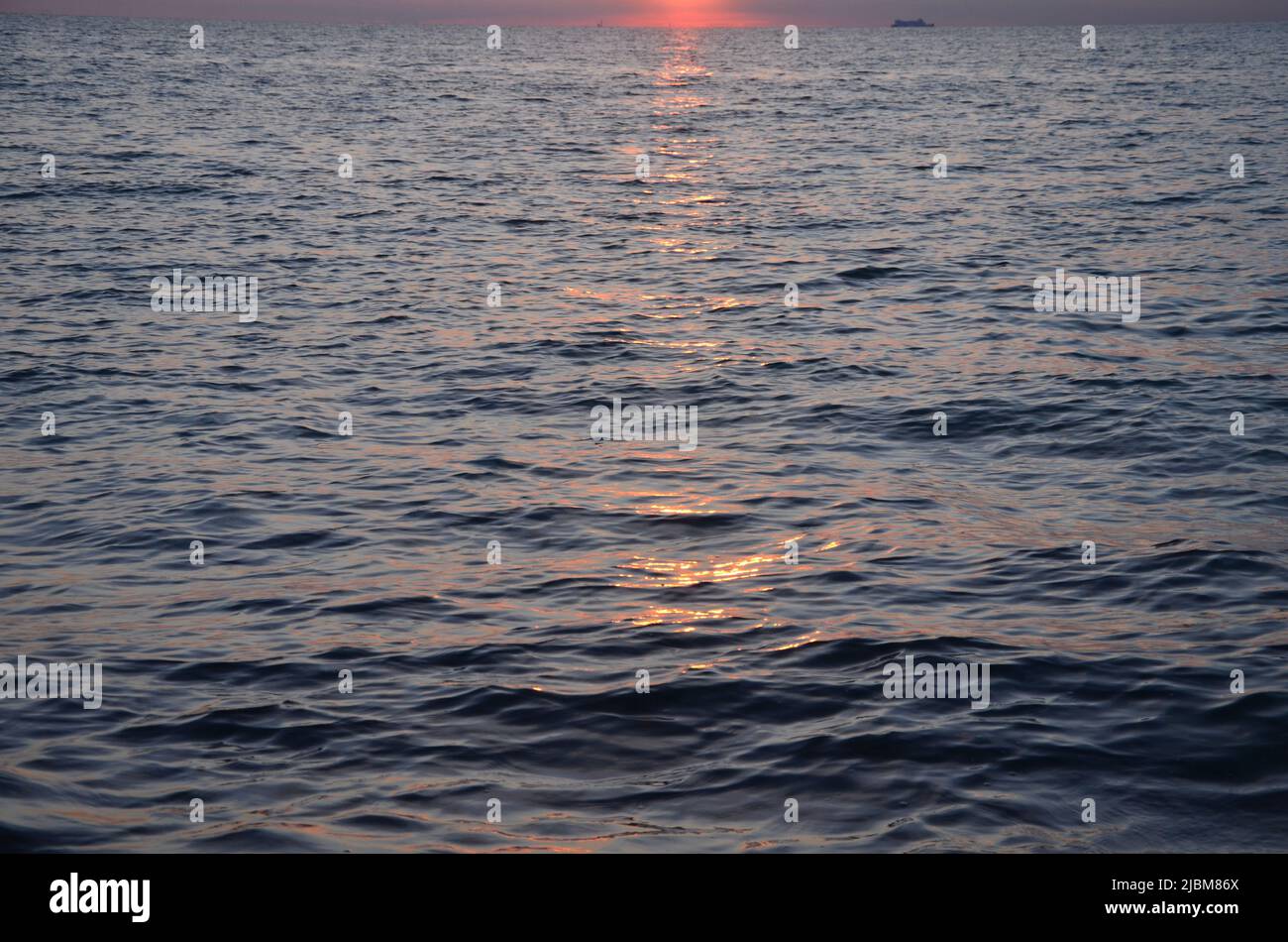 Reflections sea hi-res stock photography and images - Alamy