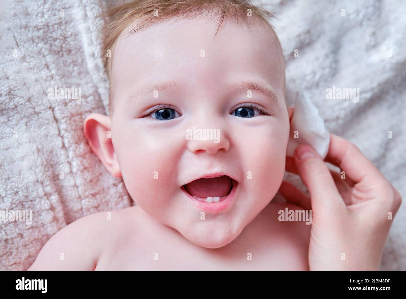 Child washing face bed hi-res stock photography and images - Alamy
