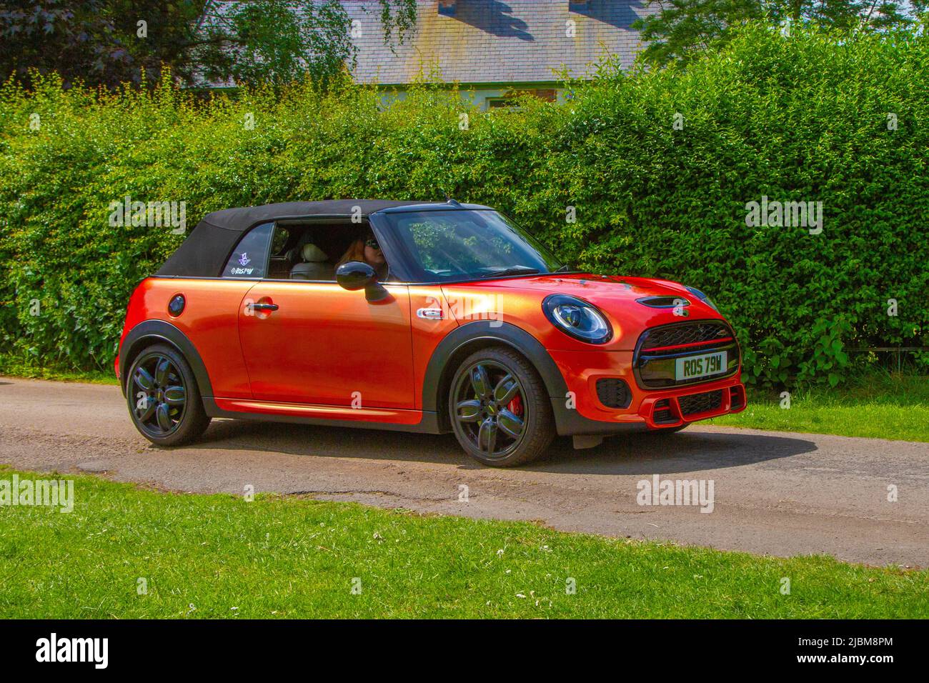 2018 Mini John Cooper Works S, 1998cc 6 speed manual, front-wheel drive ...