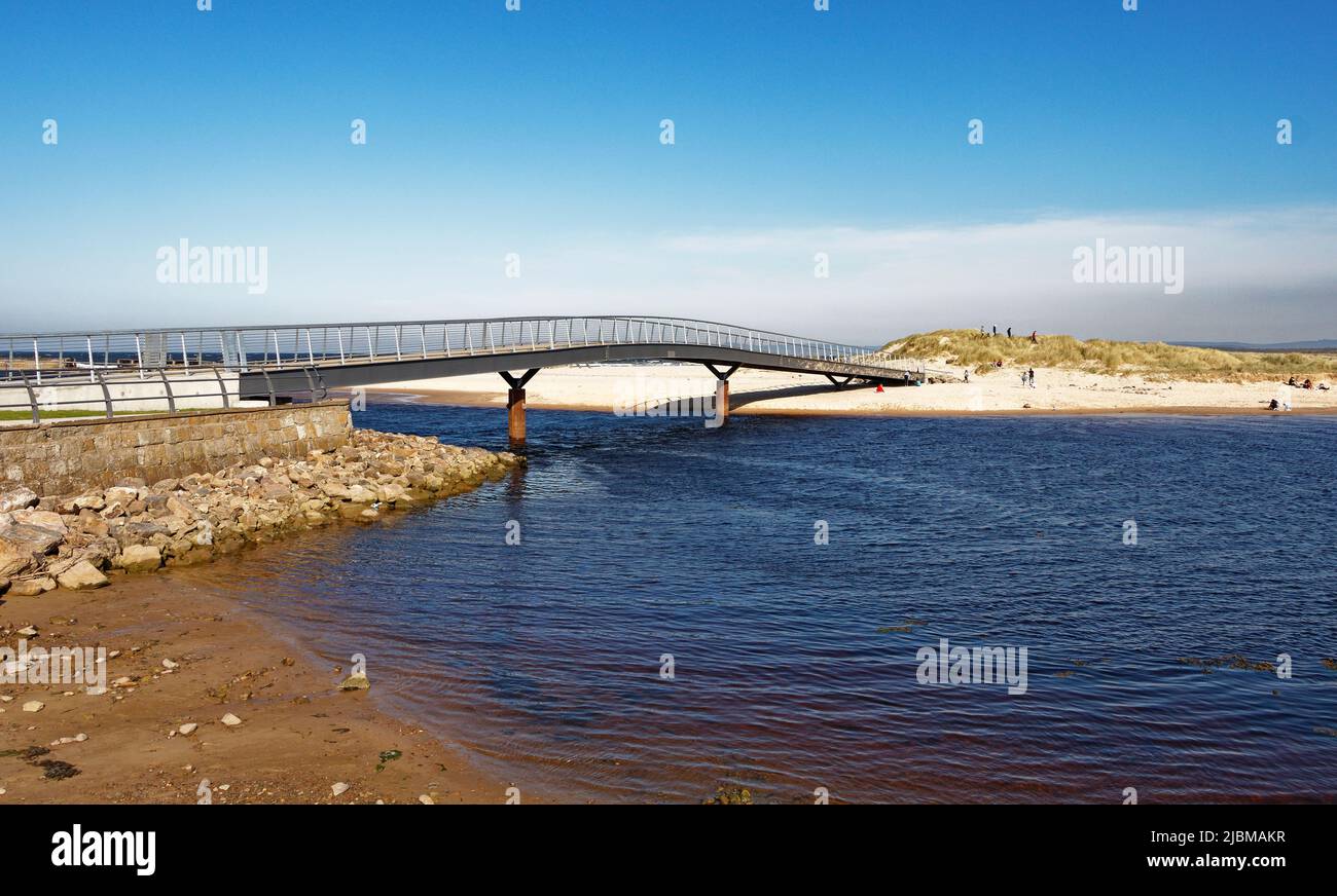 LOSSIEMOUTH MORAY SCOTLAND THE NEW BRIDGE OVER THE RIVER LOSSIE LINKING ...