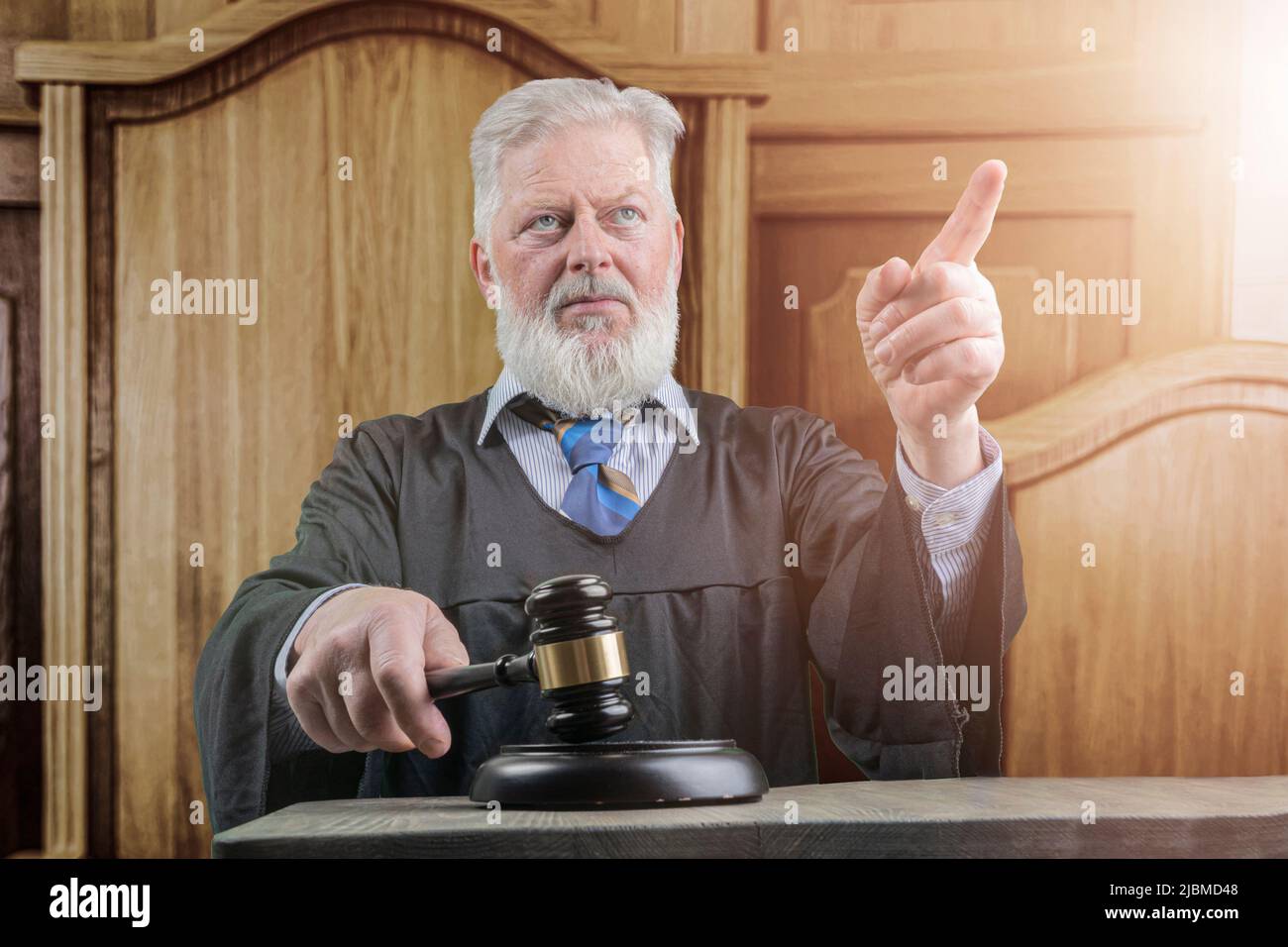Judge holds hi-res stock photography and images - Alamy