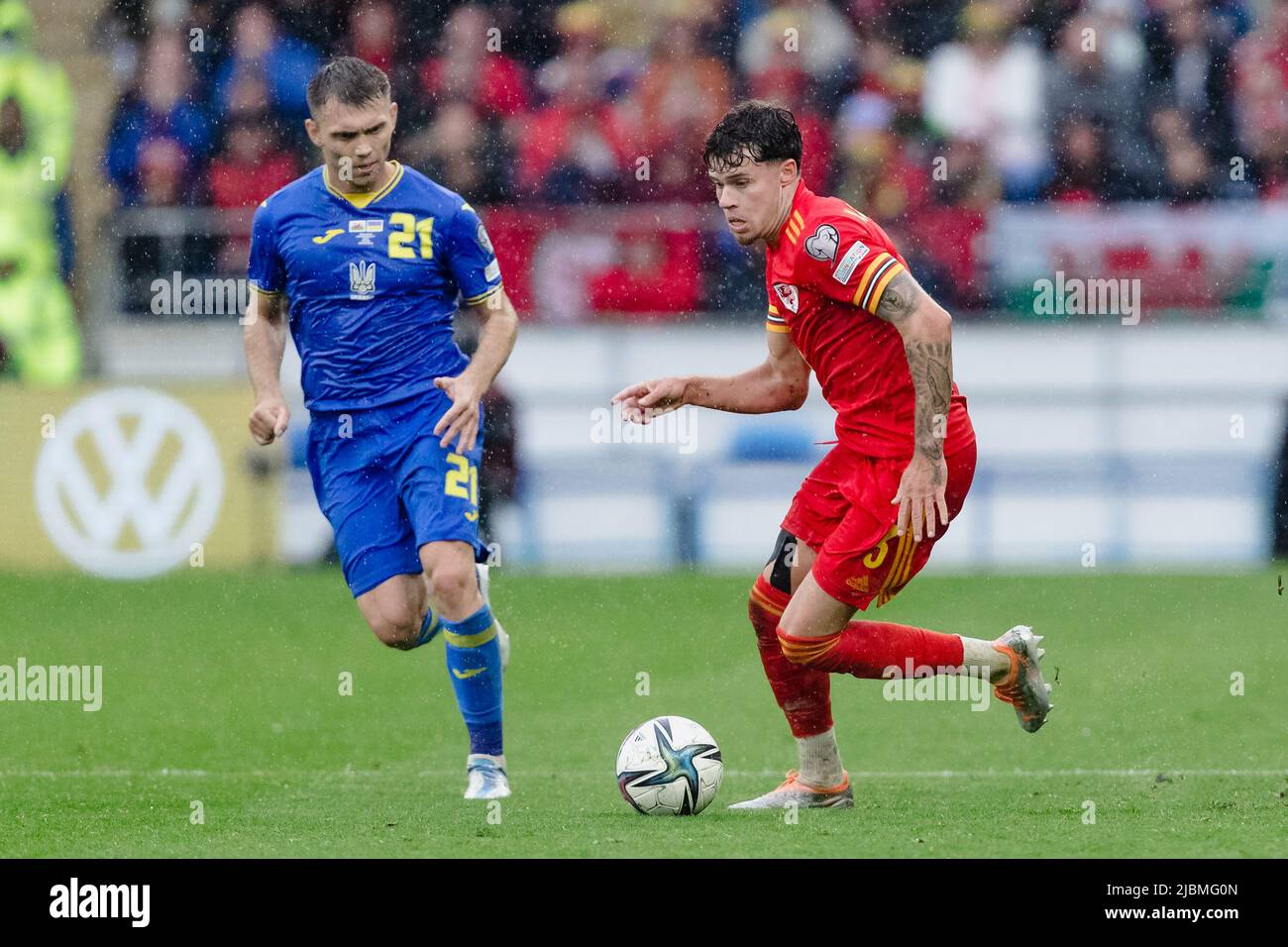 CARDIFF, WALES - 05 JUNE 2022:Wales' Neco Williams and Ukraines's ...