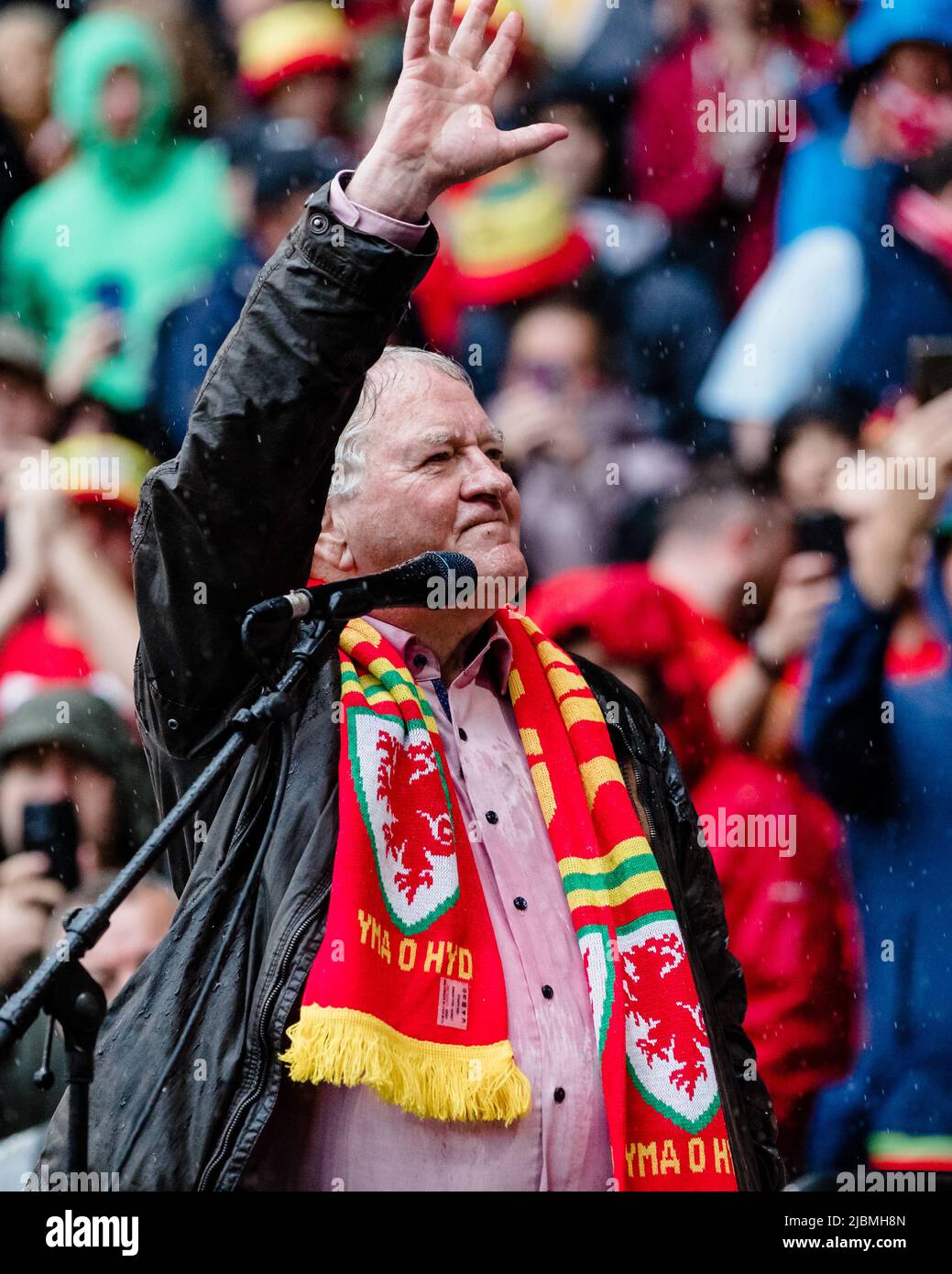 CARDIFF, WALES - 05 JUNE 2022: Dafydd Iwan performs Yma o Hyd prior to ...
