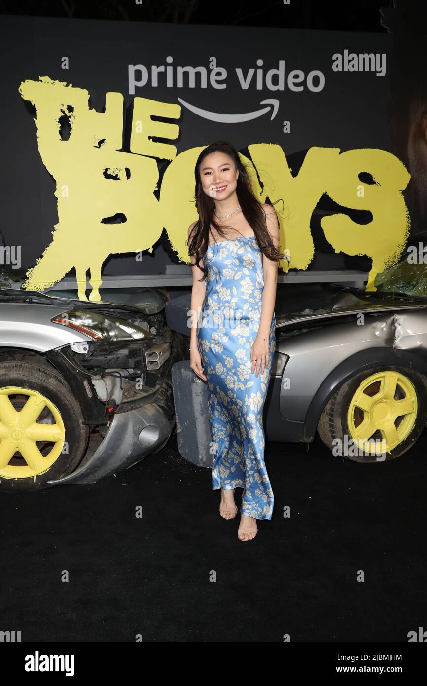 The hu entertainment hi-res stock photography and images - Alamy