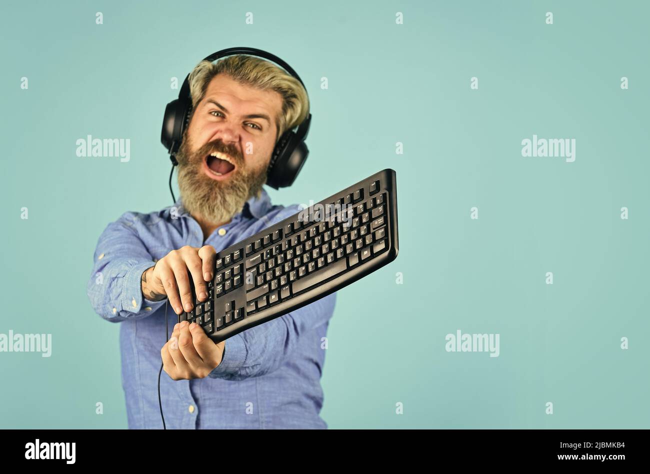 Tech shop. Play computer games. Gaming PC build guide. Graphics ...