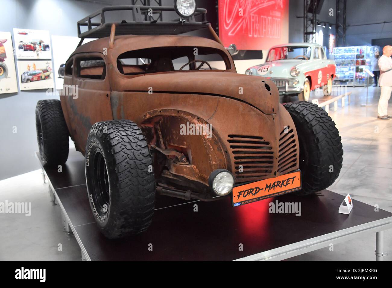 Moscow. Ret-rod V8 on the basis of Ford Taunus of 1939 on a vystavke ...