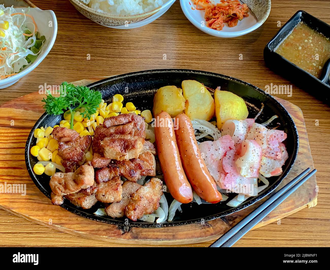 Various menus, sushi, sashimi, nigiri, pan fried pork and miso soup ...