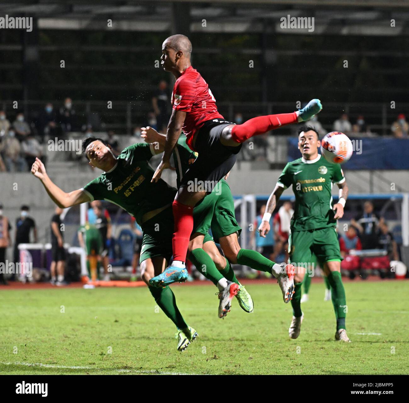 Nok hang hi-res stock photography and images - Alamy