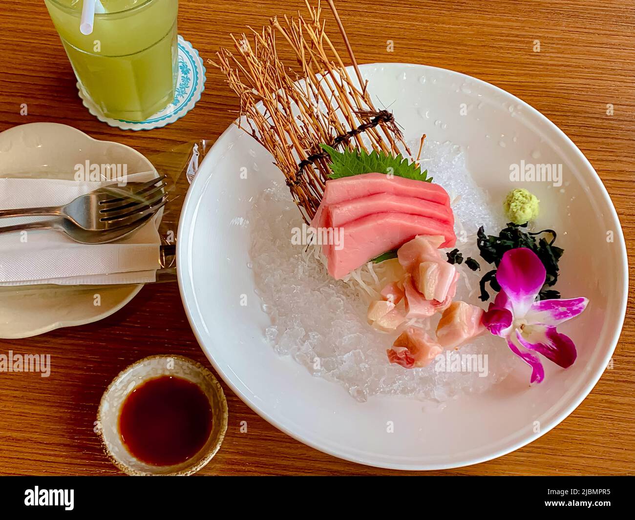 Various menus, sushi, sashimi, nigiri, pan fried pork and miso soup ...