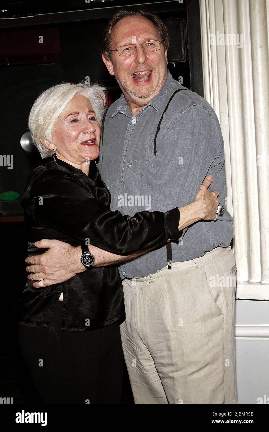 New York, NY, USA. 28 April, 2009. Olympia Dukakis, director, Mark Wing ...
