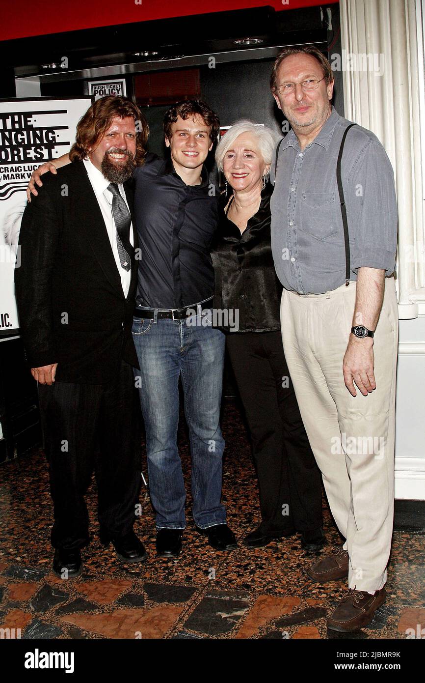 New York, NY, USA. 28 April, 2009. Public Theater artistic director ...