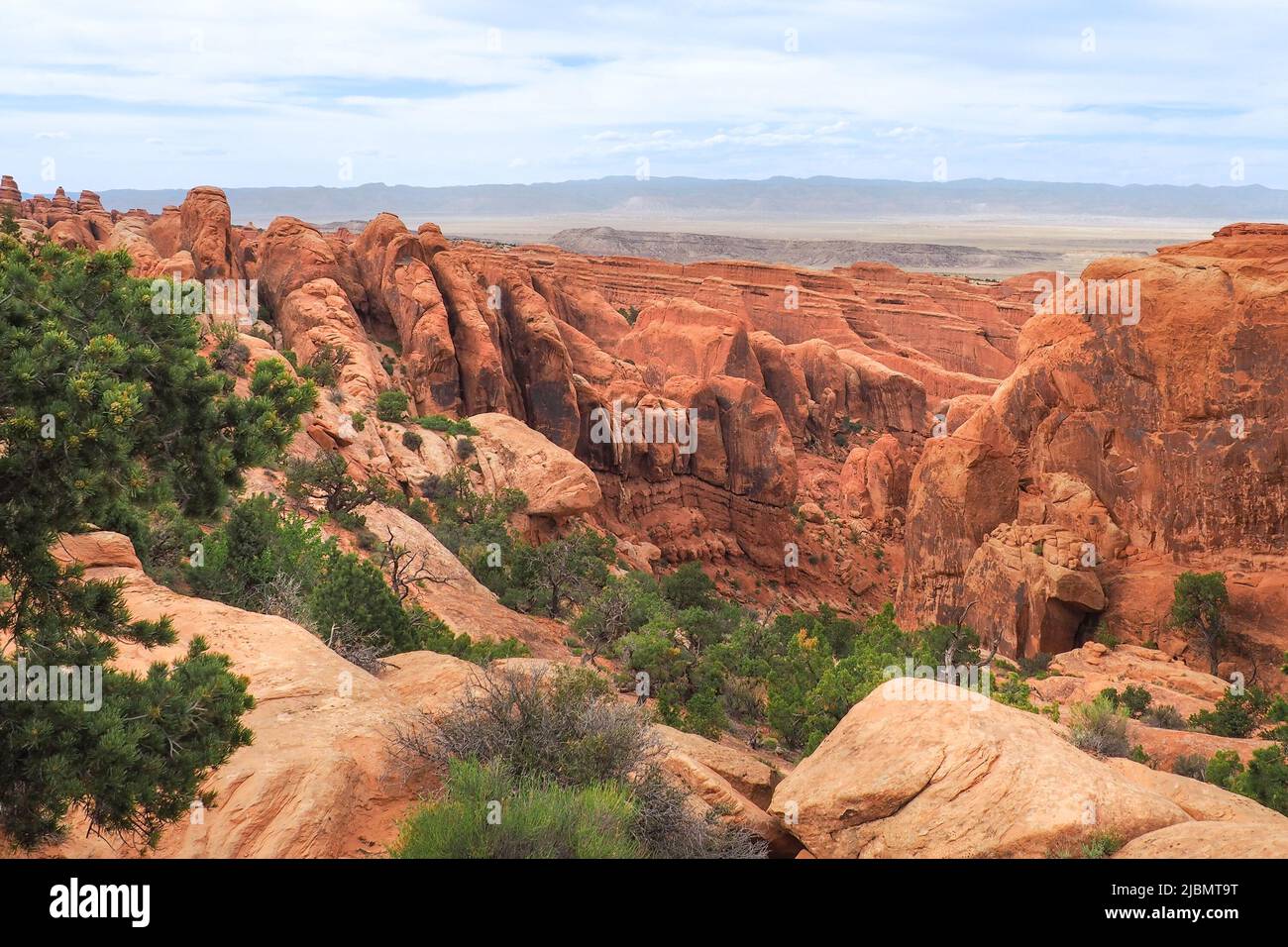 View of Fin Canyon on the Devil's Garden trail in the Arches National ...