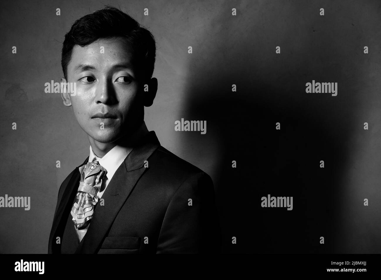 Indonesian traditional wedding clothes, happy marriage Stock Photo - Alamy