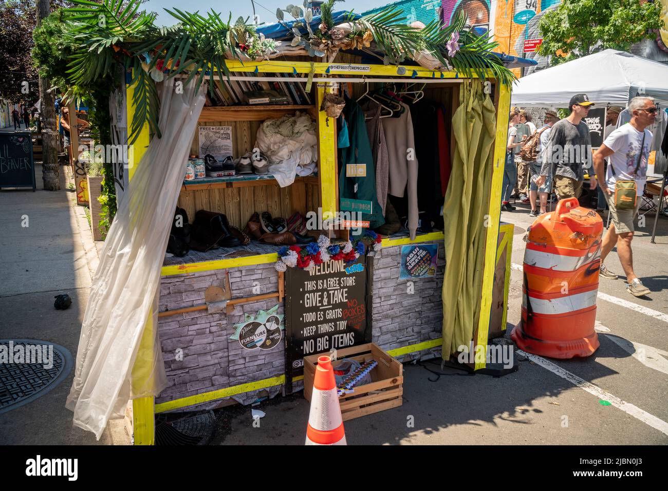 Take something leave something hi-res stock photography and images - Alamy