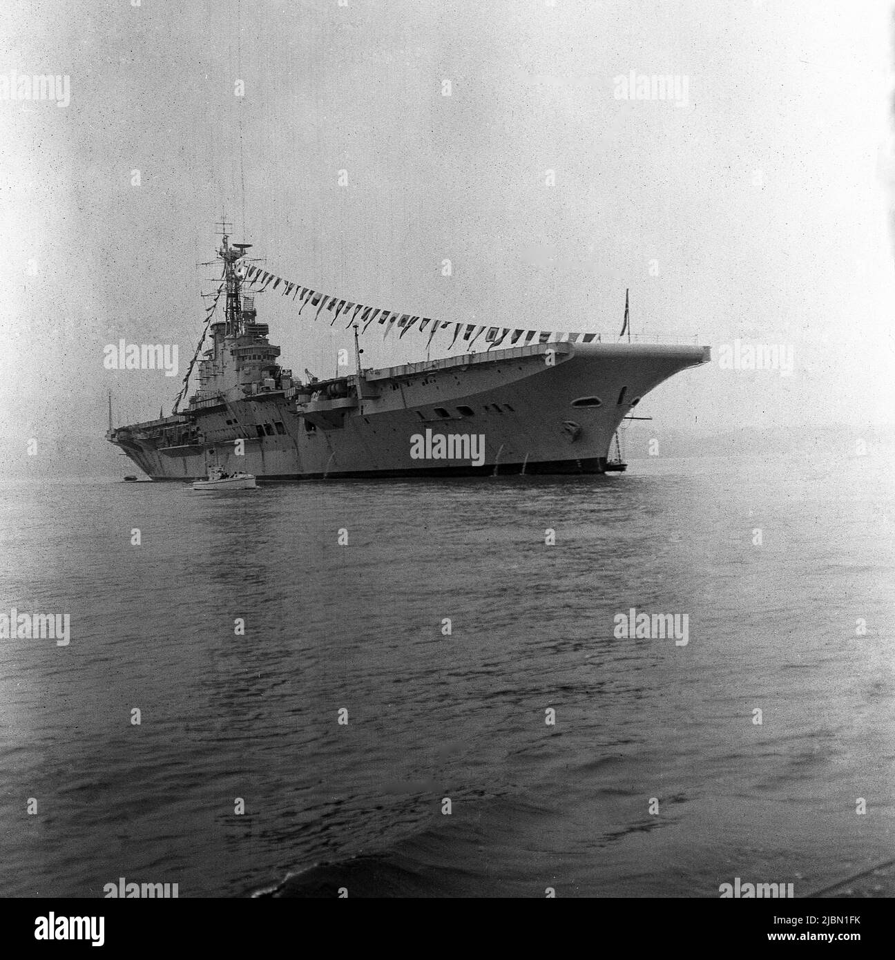 Hms centaur Black and White Stock Photos & Images - Alamy