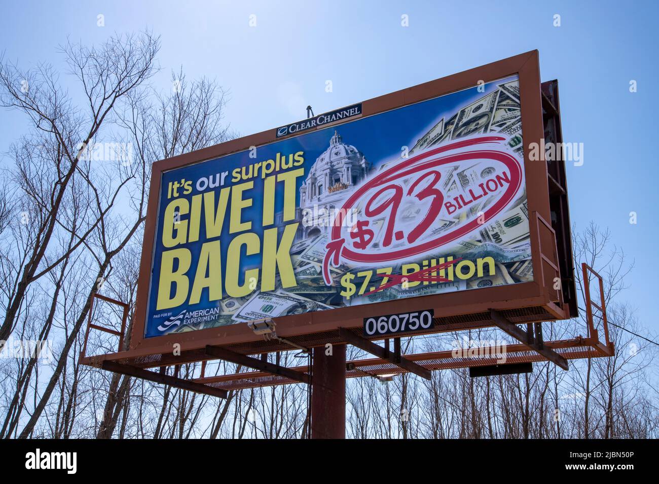 Billboard back hi-res stock photography and images - Alamy