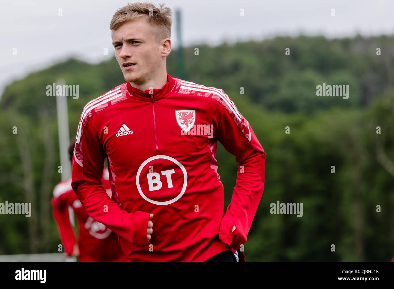 PONTYCLUN, WALES - 07 JUNE 2022: Wales' Matthew Smith during a training ...