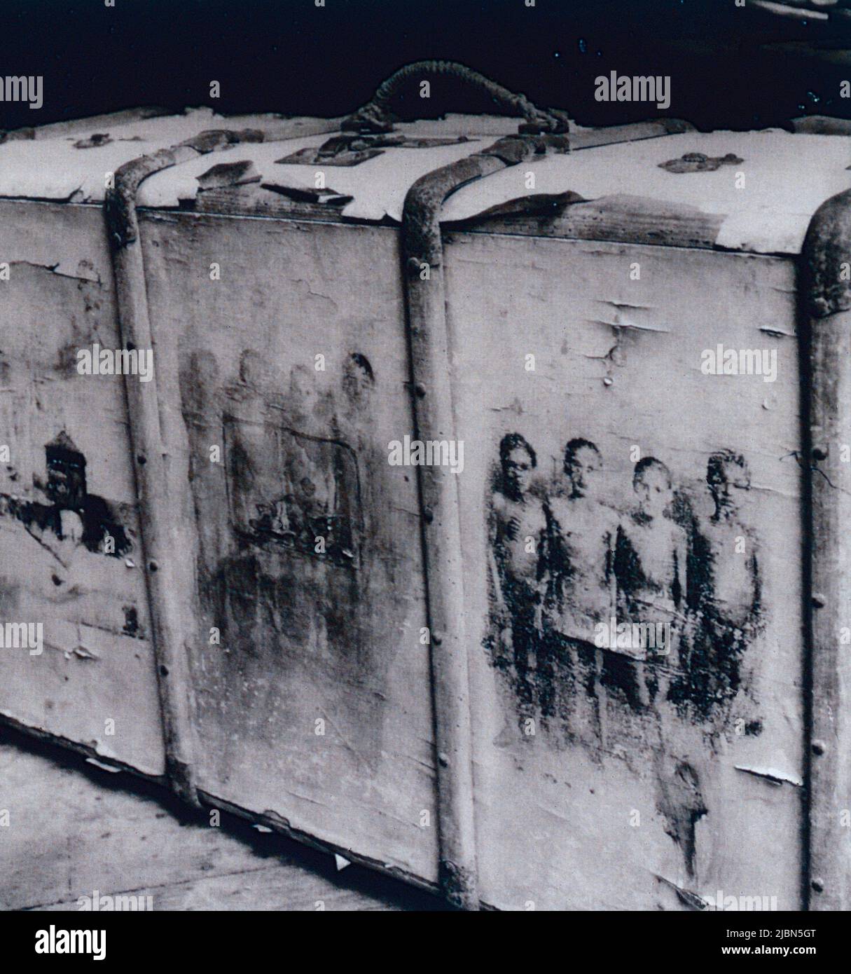 Kombol hi-res stock photography and images - Alamy