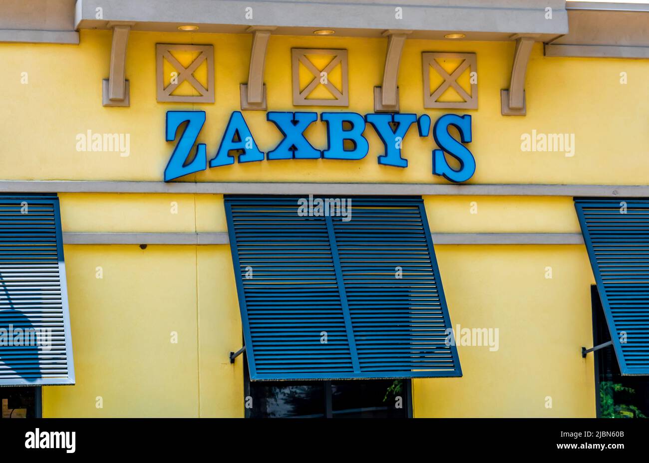 Zaxby's restaurant exterior facade brand and logo signage in powder ...