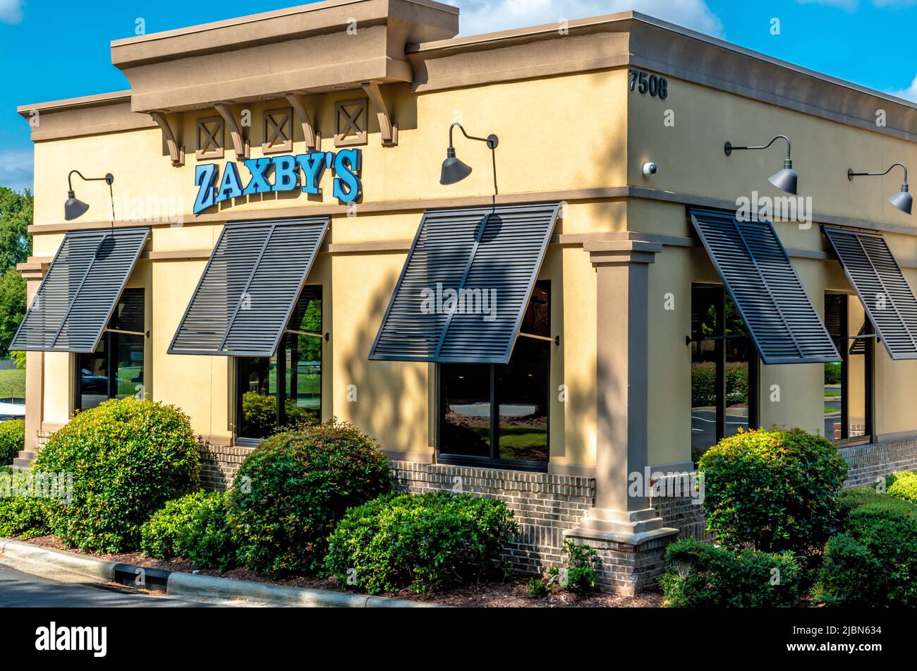 Zaxbys brand hi-res stock photography and images - Alamy
