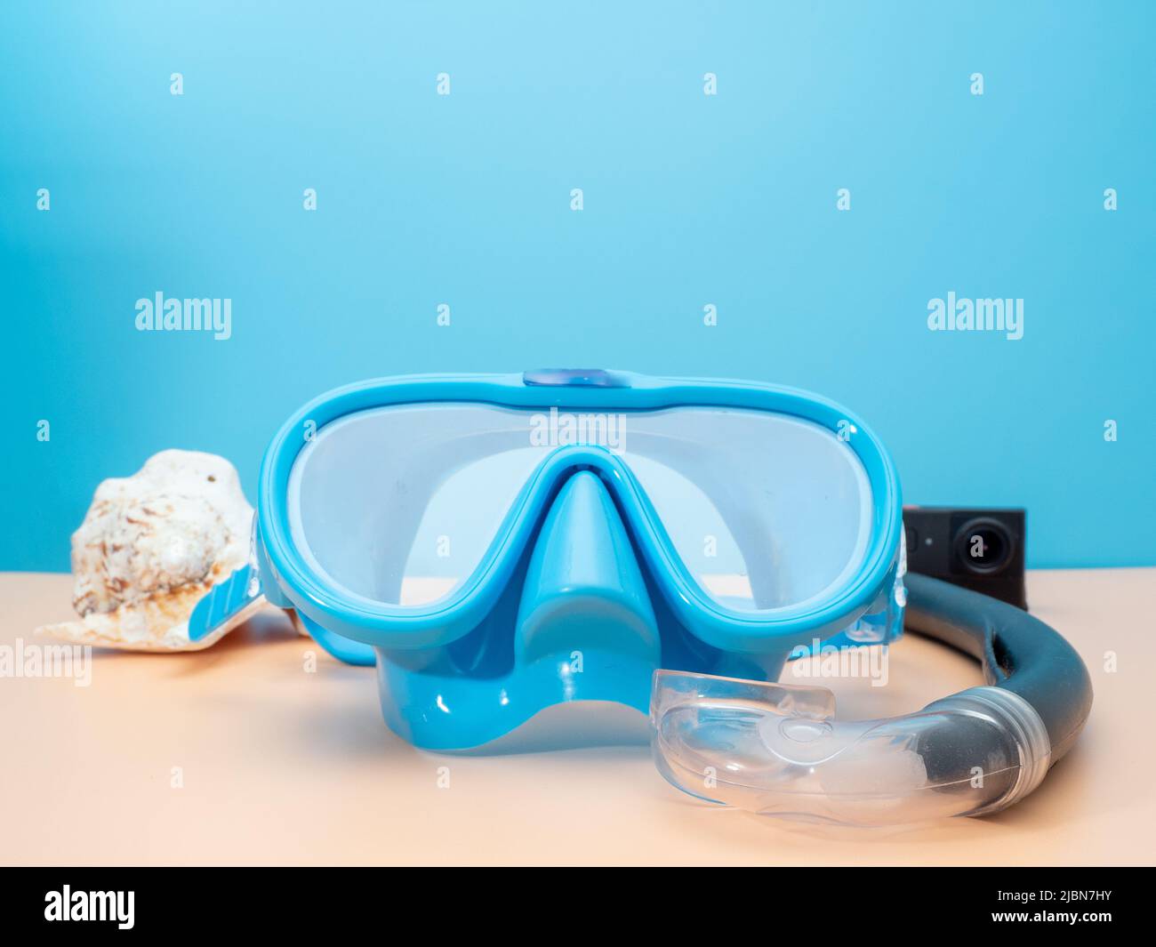 Diving mask. Seaside concept. Journey to the sea Stock Photo - Alamy
